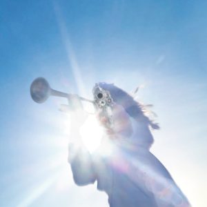Dreamlike waves flow from KCSU with delicately airy vocals and hypnotic ...
